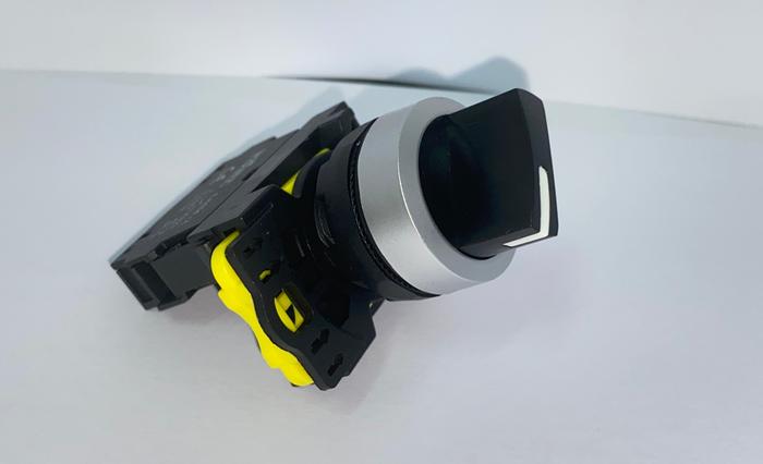 Jual Selector Switch Fort LA115-A5-20XS 22 mm Black 3 posisi, Stay Put ...