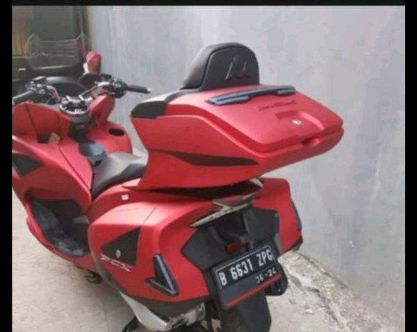 Jual top box pcx lokal 160 box belakang sandaran belakang honda pcx ...
