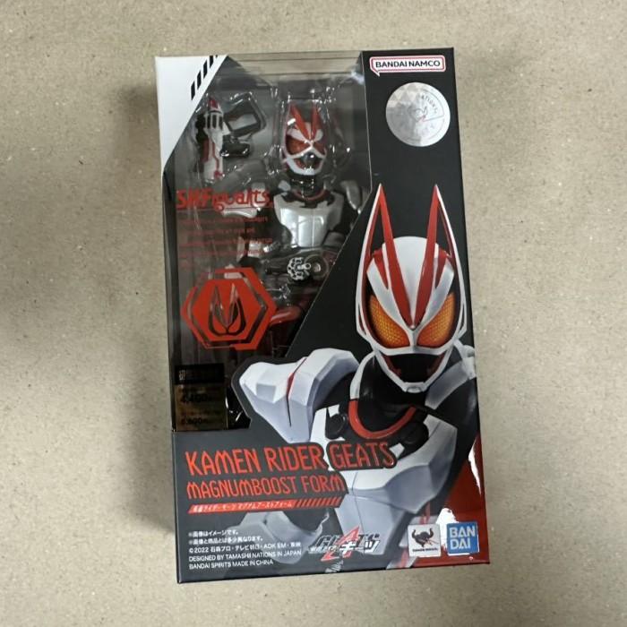 Jual SHF / S.H.Figuarts Kamen Rider Geats - Geats Magnum Boost Form ...