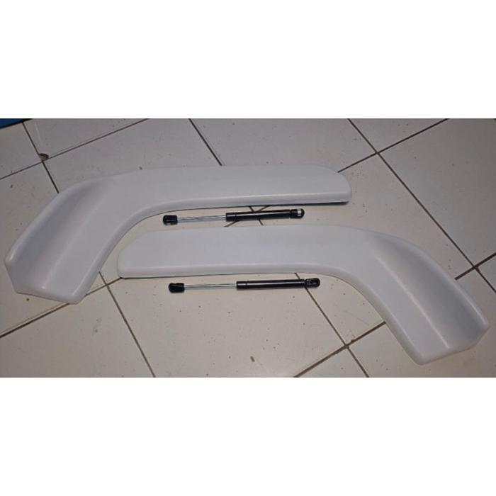 Jual new WINGLET UNIVERSAL MOBIL/BUS WARNA PUTIH - Winget+hidrolik ...