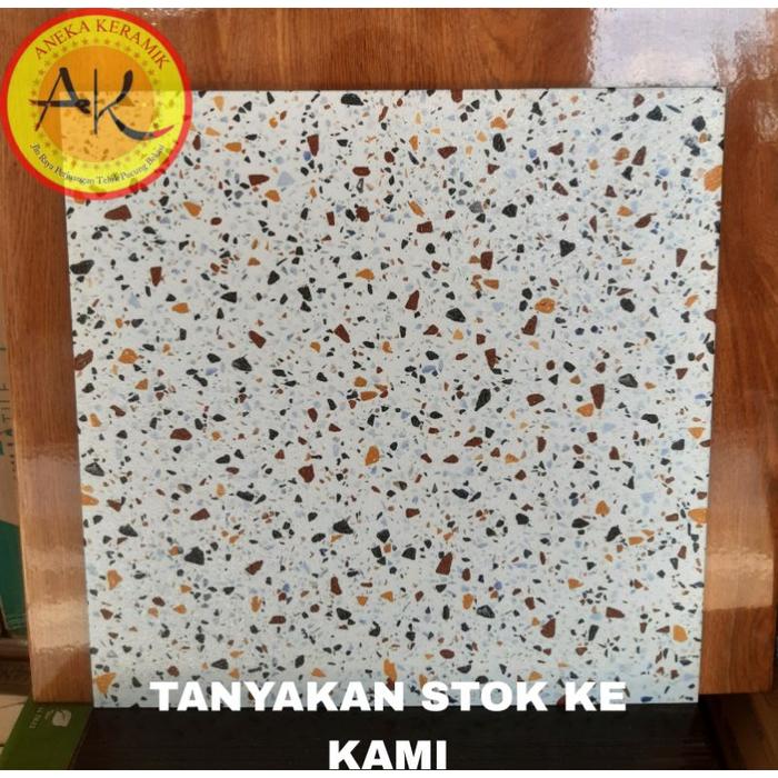 Jual (Lntp) Keramik Lantai Kasar Matt Drop Teras Garasi Motif Terazzo ...