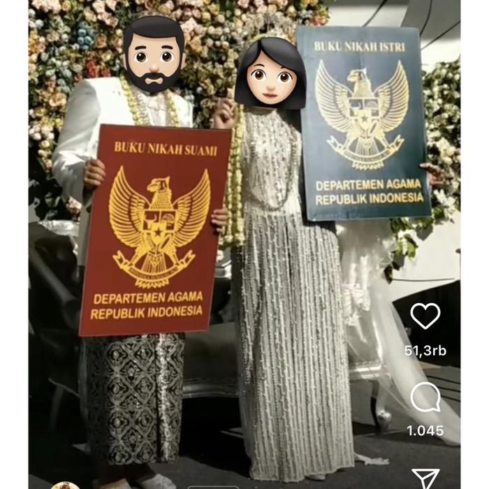 Jual Cetak Sticker Mockup Buku Nikah Besar || Properti Foto Nikah - Kab ...