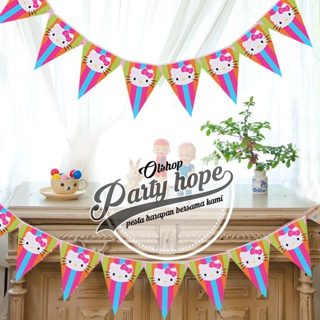 Jual bunting flag segitiga hello kitty / banner segitiga hello kitty ...