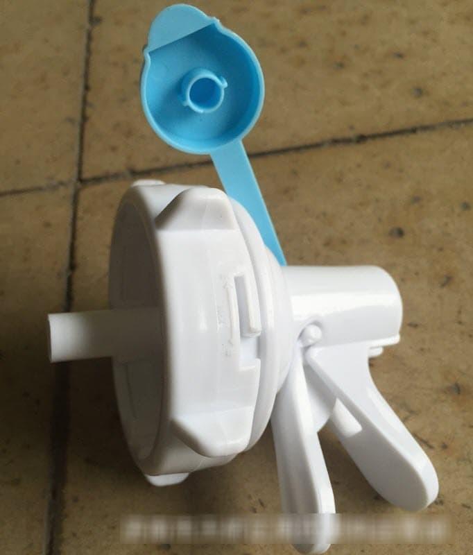 Jual |BEST| Kran Galon Air Minum Keran Galon Miring Kran Tutup Galon ...