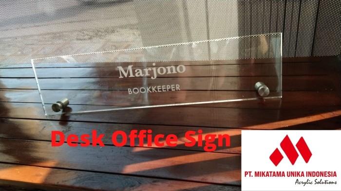 Jual ACRYLIC DESK OFFICE SIGN/CUSTOM AKRILIK NAMA UNTUK MEJA KANTOR ...