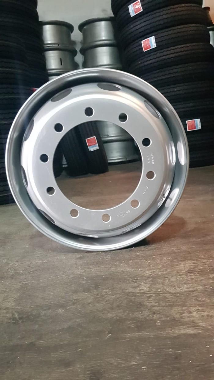 Jual VELG TUBELESS TRUK BUS 11R22.5 CIMAX Lubang 10 velg 11 R22.5 H10 ...