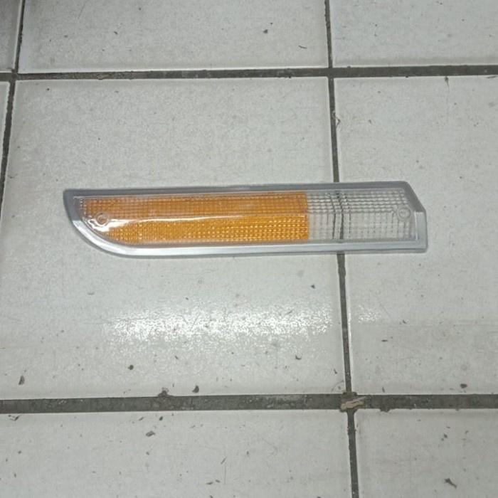 Jual mica lampu sign / sein kanan Peugeot 504 - Jakarta Pusat - Peugeot ...