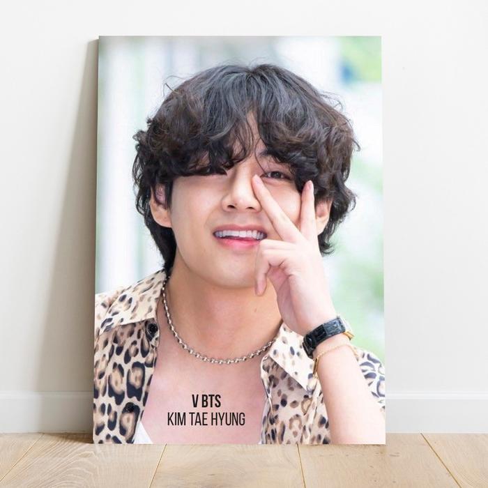 V Bts K Pop Wallpaper