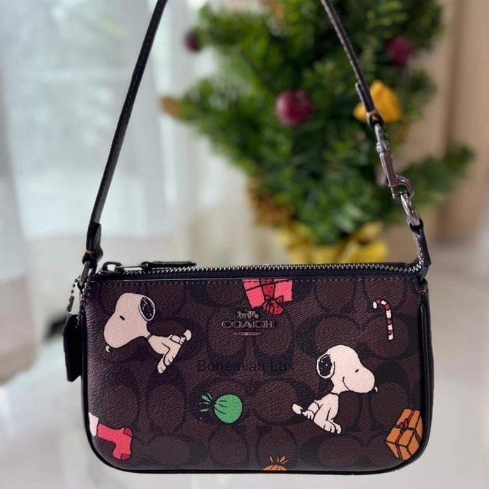 Jual COȦCH X Peanuts Nolita Shoulder Bag with Snoopy Print - Jakarta ...