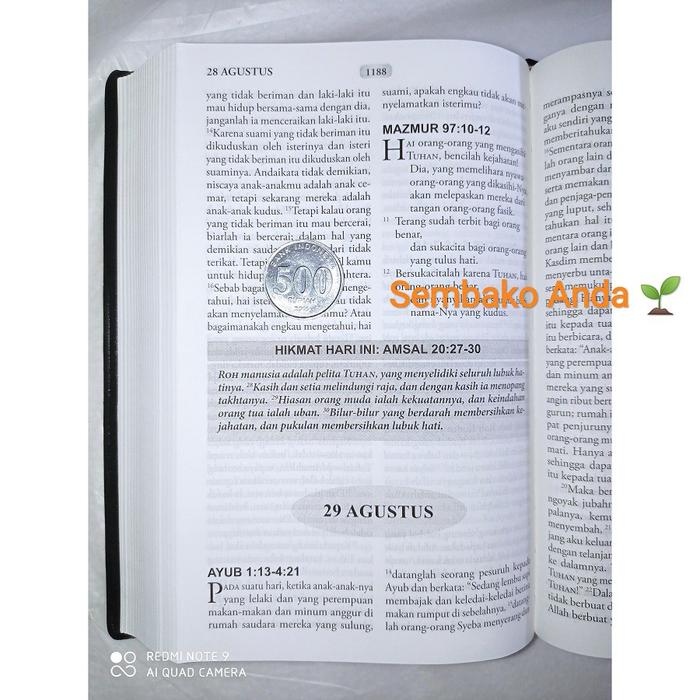 Jual A Alkitab Sepanjang Tahun Edisi Huruf Besar. Dalam 365 Bacaan ...