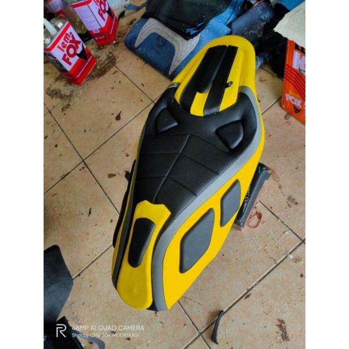Jual Jok modif PCX - jok nmax custom - jok aerox mbtech predator - Kota ...