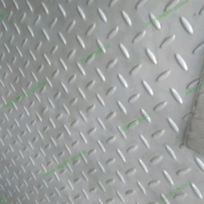 Jual plat stainless 304 bordes 3mm x 1220mm x 2440mm lembaran - Jakarta ...