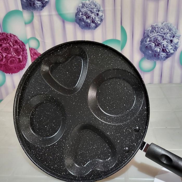 Jual cetakkan serabi teflon gagang 4 lubang / cetak kue telfon 4 lubang ...