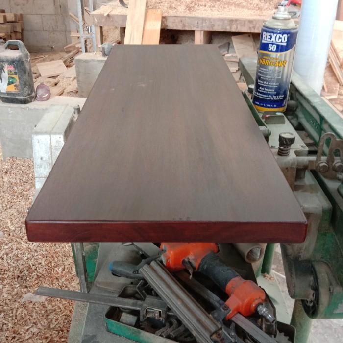 Jual Papan Ambalan Kayu Mahoni Lebar 30 cm Sudah Finishing Good Quality ...
