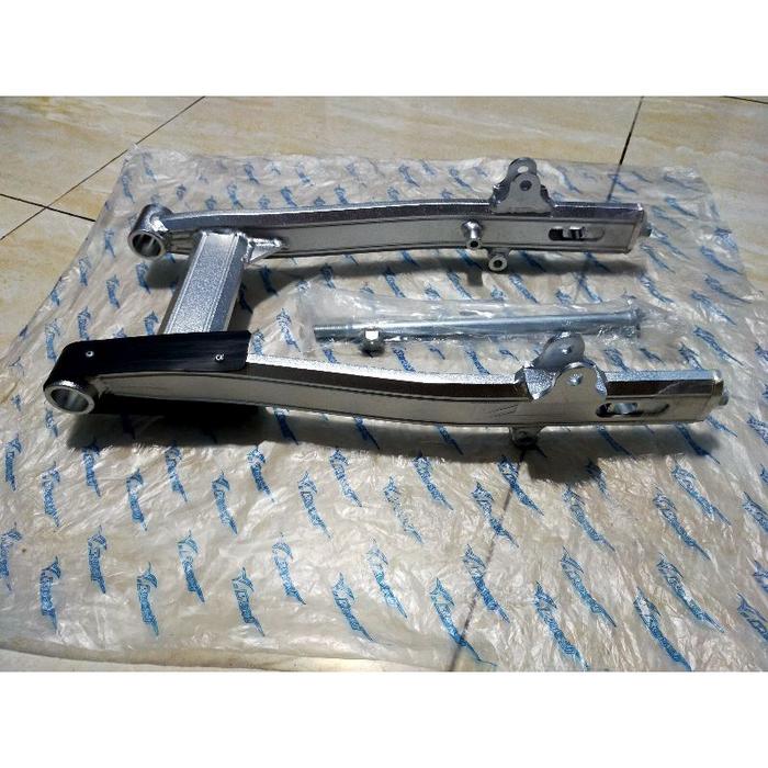 Jual Swing Arm Lengan Ayun Supit V Rossi Alumunium Kotak Model Kaze R ...