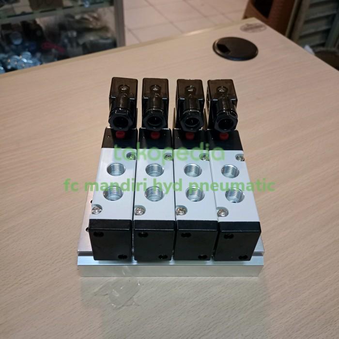 Jual SOLENOID VALVE AIRTAC 4V310-08 1 SET 4 UNIT VALVE DAN MANIFOLD 4 ...