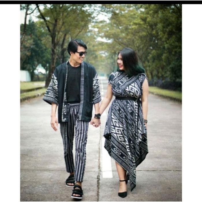 Jual langsung proses sarimbit cople baju original tenun + free masker ...