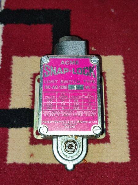 Jual ACME Snap lock Limit switch 16D AG 1200 - Kab. Mojokerto - wdbrick ...