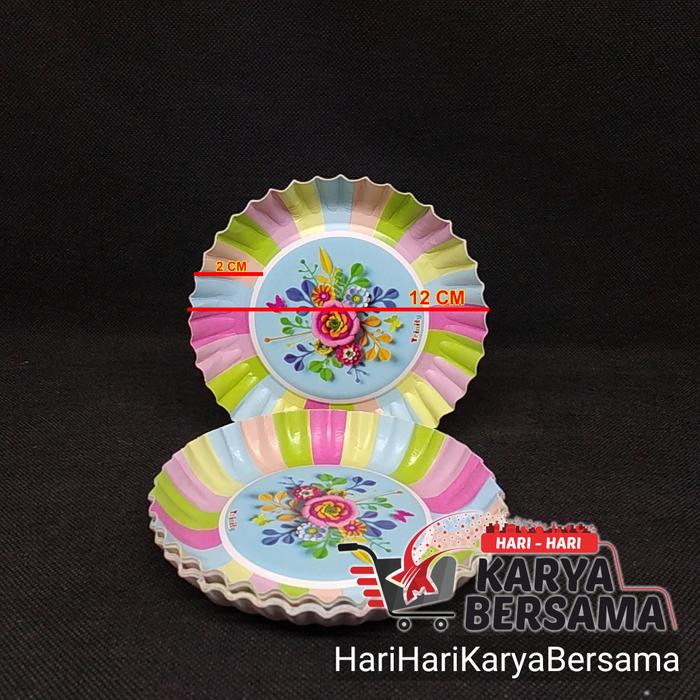 Jual PIRING KUE KERTAS TRINITY GAMBAR MOTIF RANDOM PIRING KERTAS ISI 10 ...