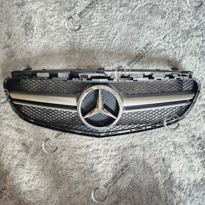 Jual GRILL TIPE AMG MERCEDES BENZ W212 FACELIFT 2013-2016 GRILLE MERCY ...