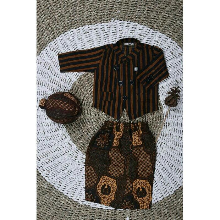 Jual Setelan Beskap Lurik + Blangkon, Baju adat jawa/Baju tradisional ...