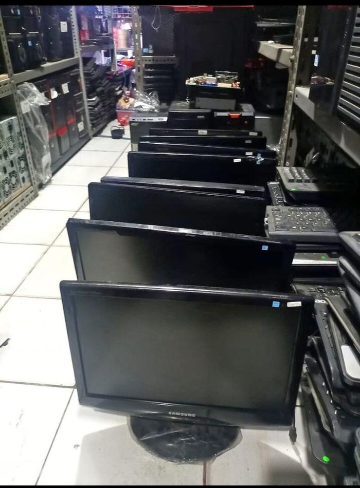 Jual BIGSALE Monitor LCD Wide 19 Inchi Ex Kantor Merk Campur - Jakarta ...