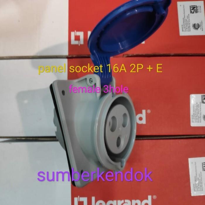 Jual Panel Socket Legrand 16A 2P+E IP44 INDUSTRIAL FEMALE CONECTOR PLU ...