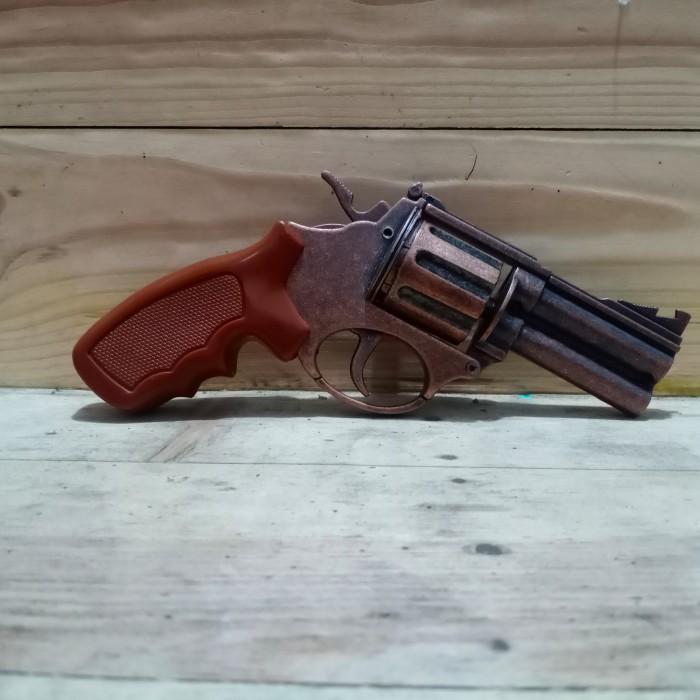 Pistol Revolver Polisi