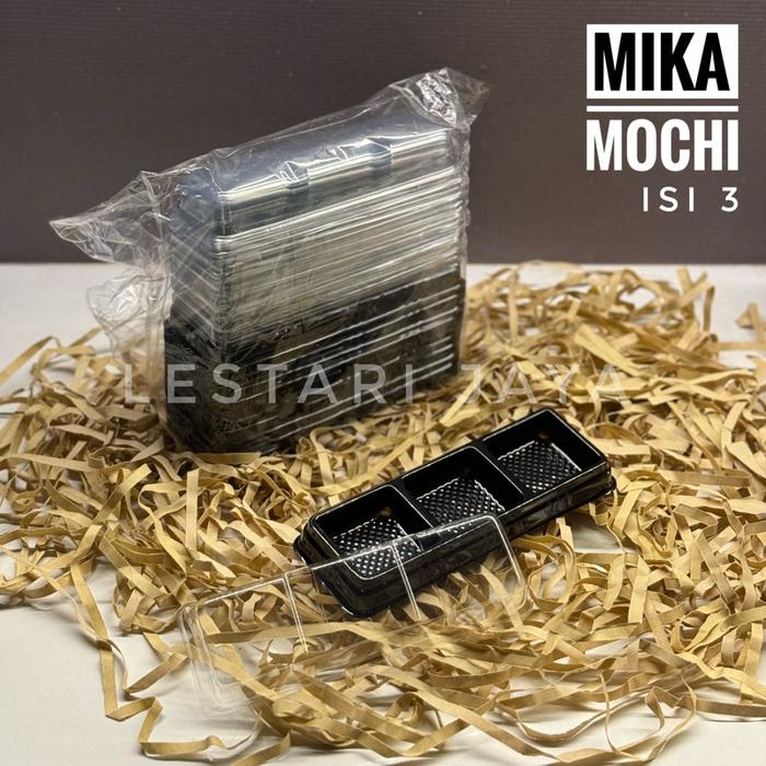 Jual Mika Moon Crispy sekat 3 / Mika Mochi Sekat 3 / Tempat Kue Mochi ...