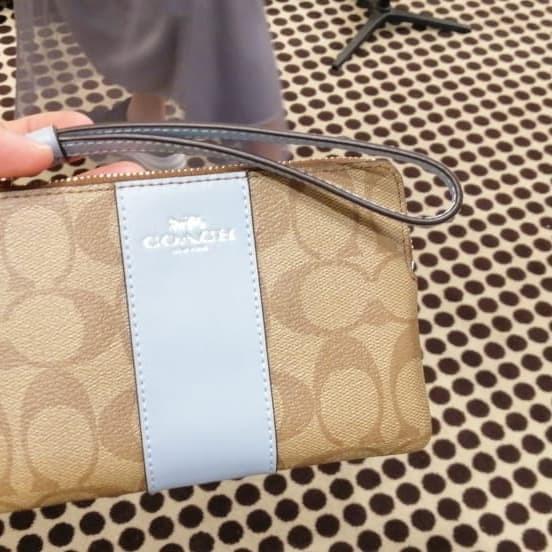 Jual ID Card or Name Tag Coach Woman - Kota Tangerang Selatan ...