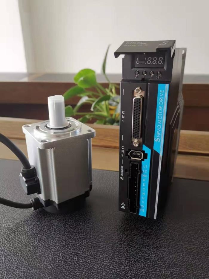 Jual AC SERVO MOTOR 400W 17 BIT SET DRIVER - Kota Cimahi - Lajarus ...