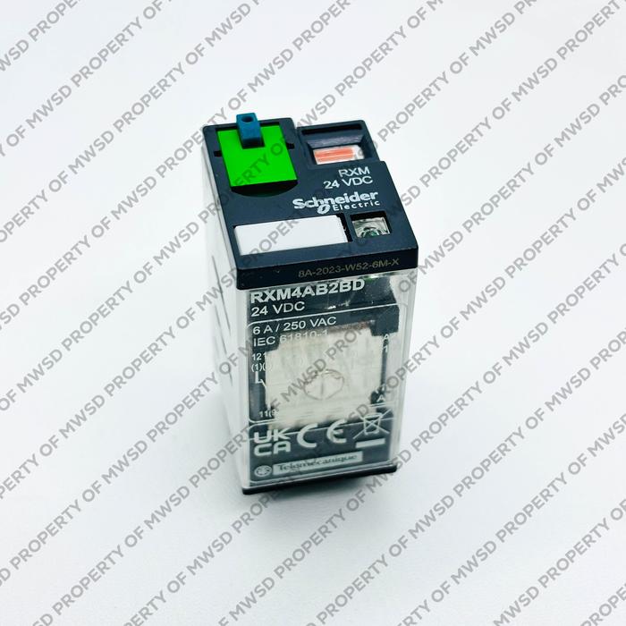 Jual SCHNEIDER RELAY PLUG IN 4CO 6A DENGAN LED 24VDC RXM4AB2BD - Jakarta Pusat - toko ...