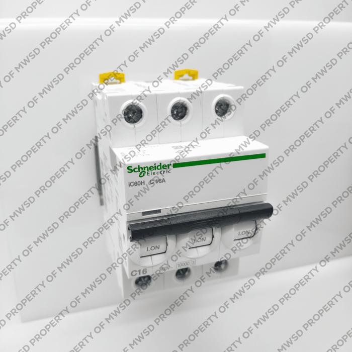 Promo SCHNEIDER MCB 10KA IC60H 3P 16A A9F84316 Cicil 0% 3x - Jakarta Pusat - Megalistrik_NEW ...