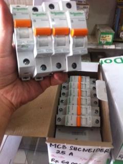Jual MCB scheneider sekring sikring listrik 25 ampere - Kota Depok ...
