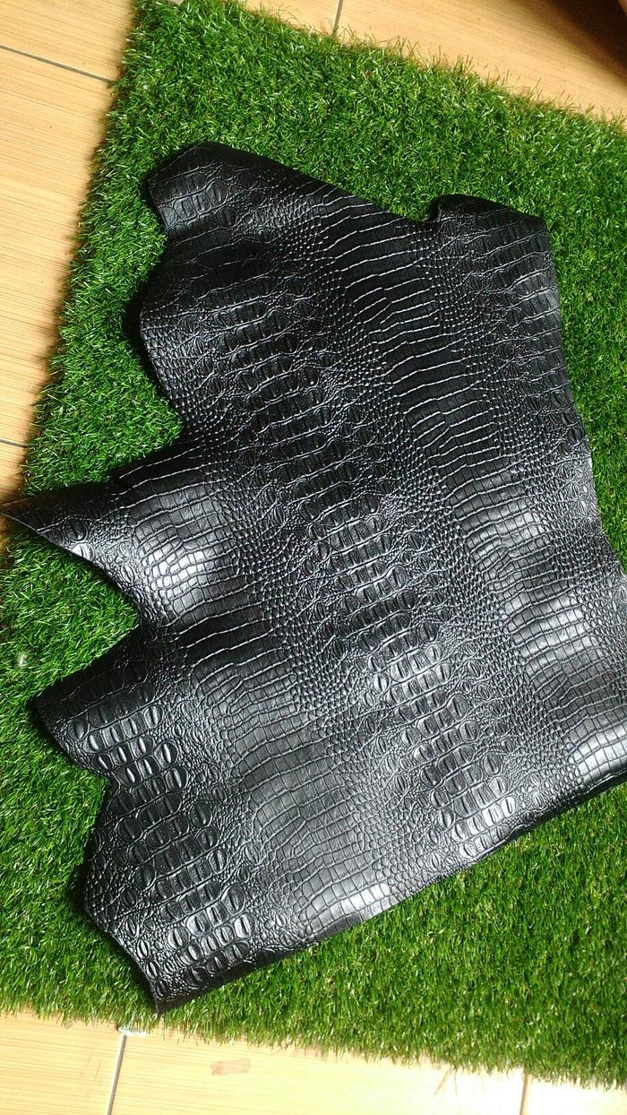 Jual Kulit Sapi lembaran kualitas prima motif emboss kulit buaya - Kab ...