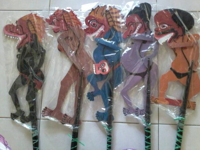 Jual 1 set wayang setan dari kulit sapi asli ukr 40cm - Kab. Bantul ...