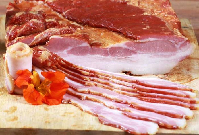 Jual BACON BABI - SM (Pork Bacon Aroma/ Daging Babi Asap) - FROZEN FOOD ...