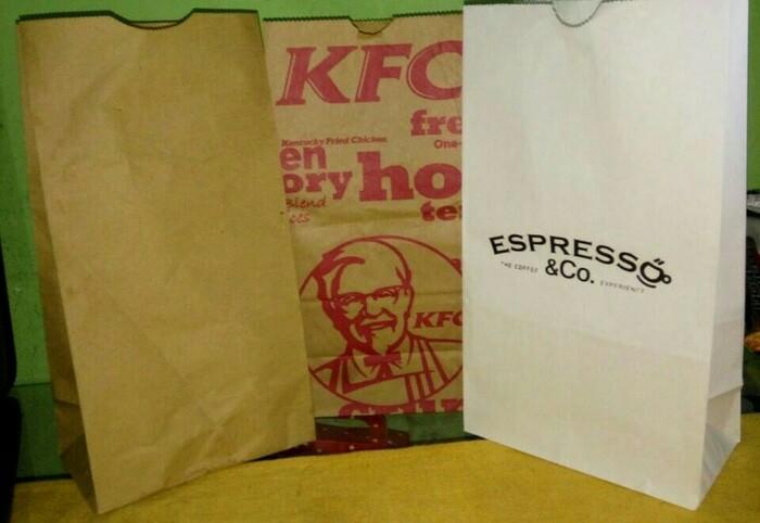 Jual Paper bag / kantong kertas roti warna putih dan coklat bisa custom ...