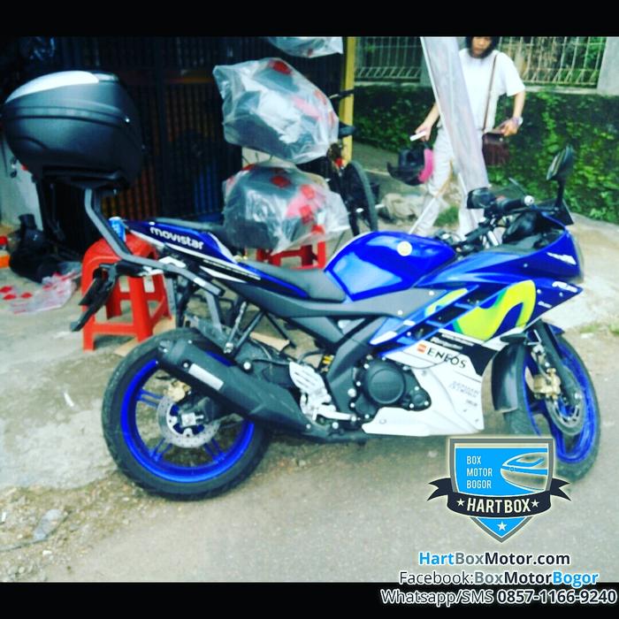 Jual Yamaha R15 Bracket HR3 Original Givi Top Box KMI 901 Hitam - Kota ...