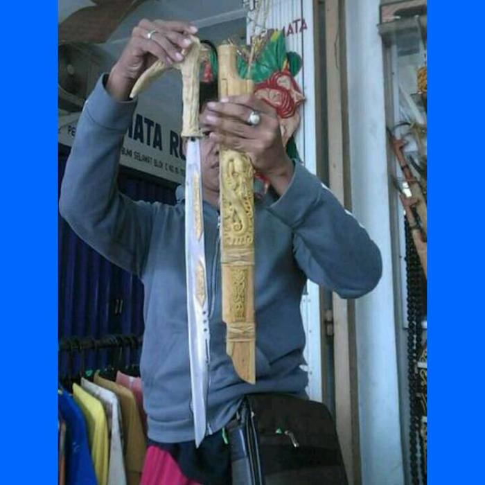 Jual mandau khas dayak kalimantan - Kab. Banjar - waroeng berkah 1 ...