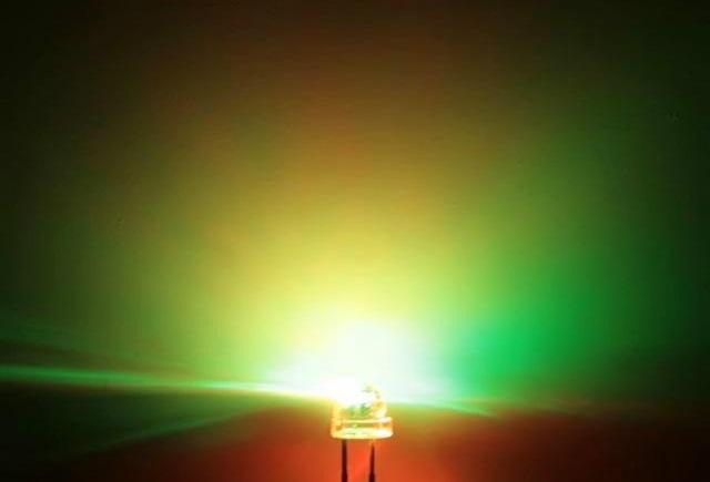 Jual 5mm (4.8mm) Straw Hat LED RGB 3 warna otomatis bergantian (Type ...