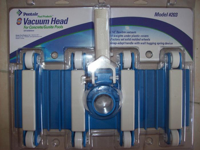 Jual Vacuum Head 8 roda Pentair 203 - Kota Surabaya - Handoko Pool ...