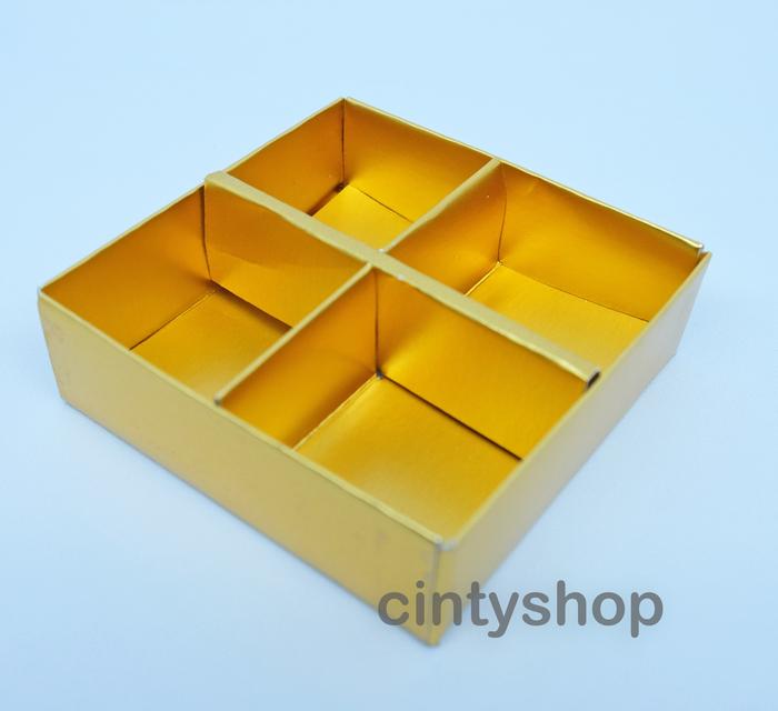 Jual Box Mika Sekat Emas / Box Praline / Box Coklat Sekat 4 (isi 10 Pcs ...