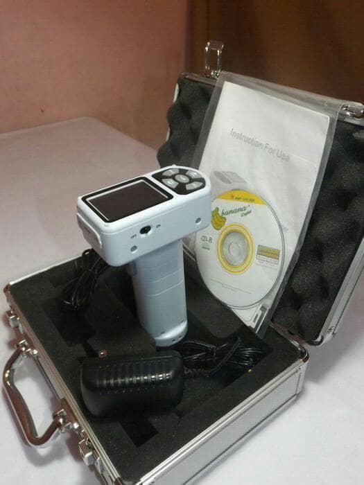 Jual Colorimeter Alat Pengukur Ukur Perbedaan Warna Digital Amtast AMT ...
