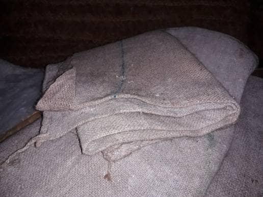 Jual Karung goni, bekas packing 50 kg, utk lomba, seni - Kab. Kebumen ...
