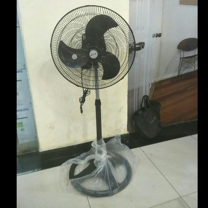 Jual kipas standing power fan / industrial fan / standing fan besi 18 ...