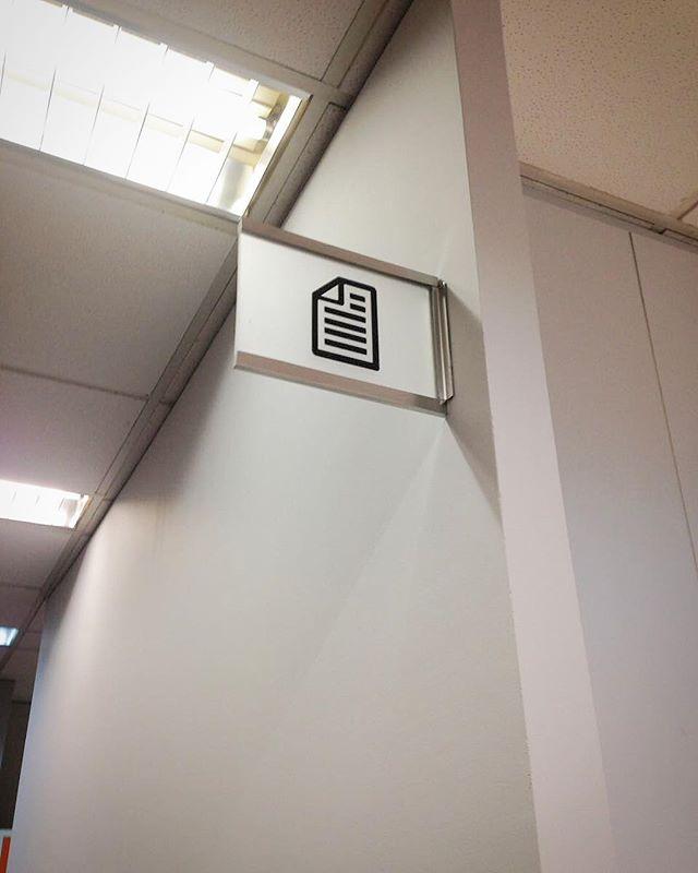 Jual Hanging Sign Stainless Steel / Signage Gantung - Jakarta Barat ...