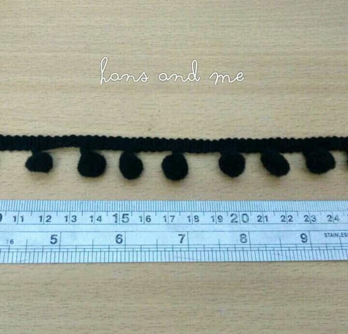 Jual Renda Pom Pom Hitam Pompom Bakso Baso (jual per yard) - Jakarta ...