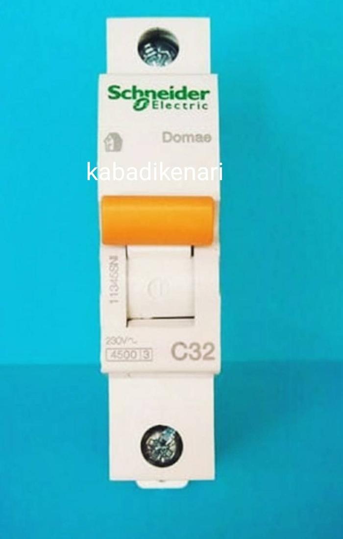 Jual SCHNEIDER MCB 1P 32A DOMAE 4,5KA SNI BREAKER 1PHASE DIN RAIL PANEL BOX - Jakarta Pusat ...