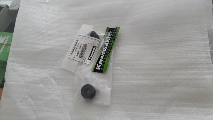 Jual Karet body / Karet lampu ninja R dan RR - Kota Bandung - KAWASAKI ...